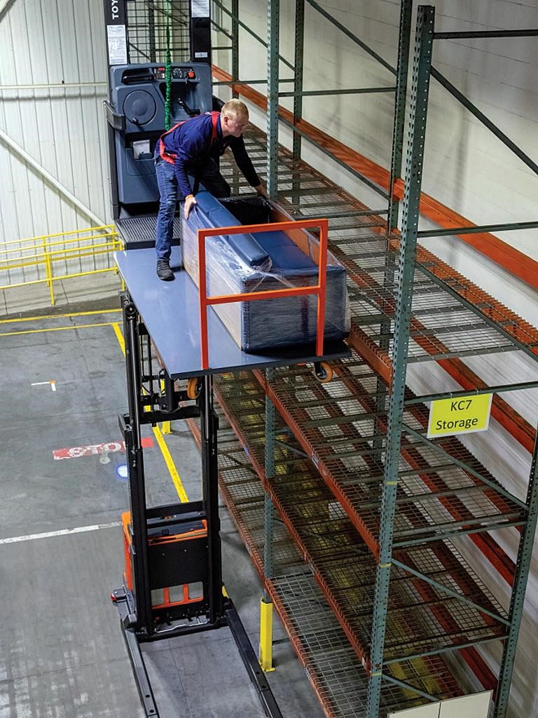 Toyota 8BPUH15 For Sale | Lift, Inc.