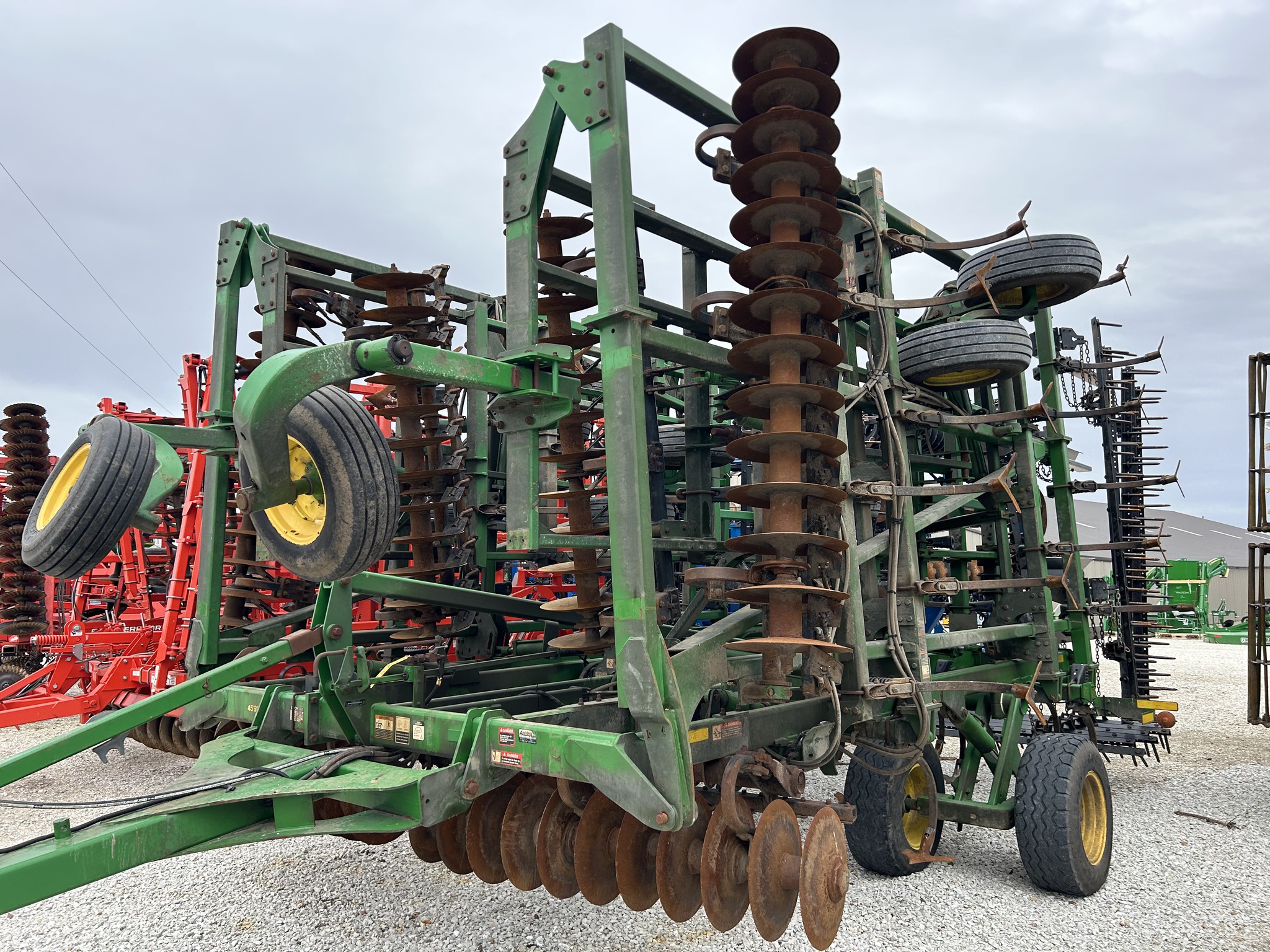 Used John Deere 2310 #208477 | Sloan Implement