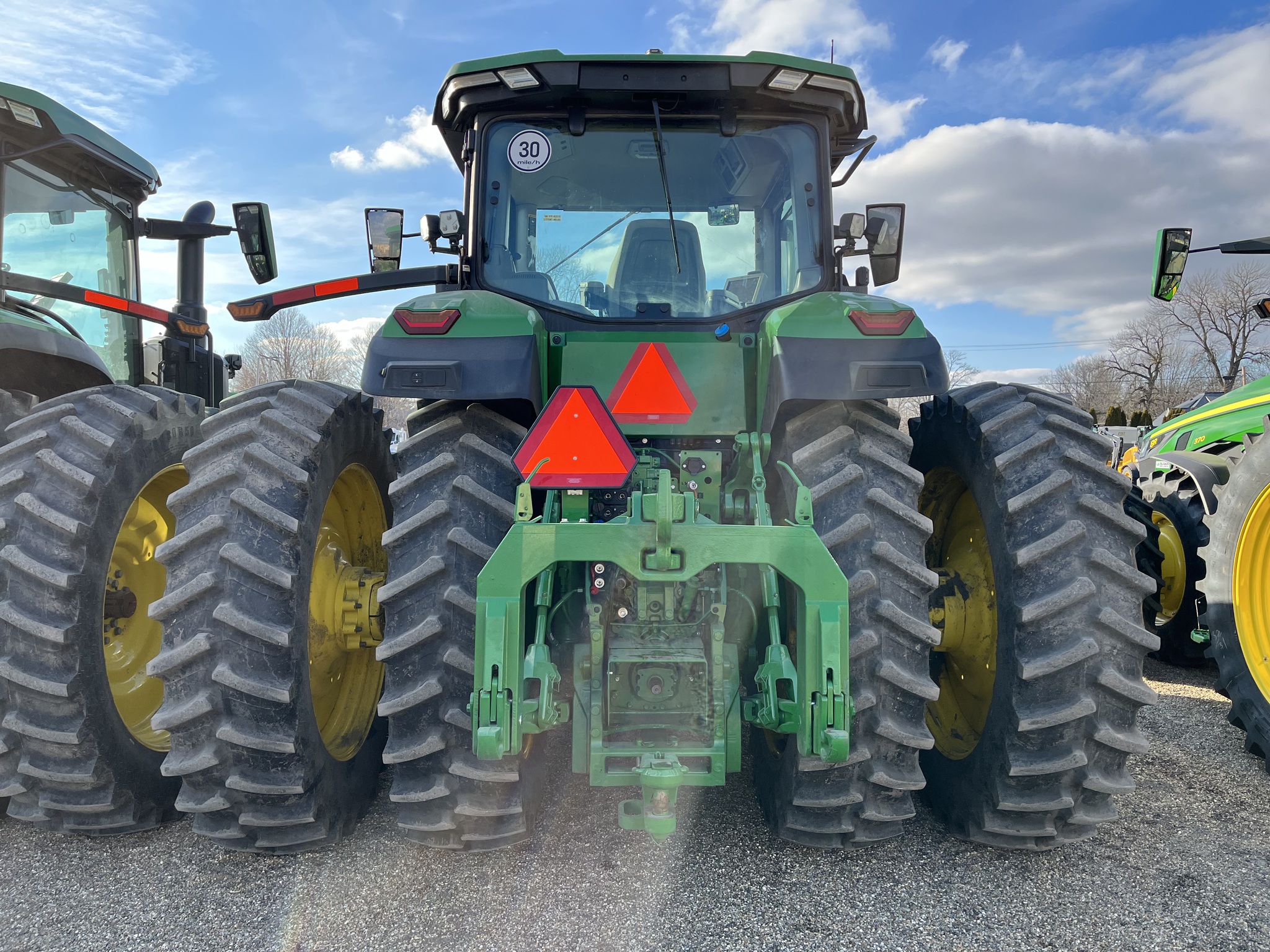 Used John Deere 8R 370 #205254 | Sloan Implement