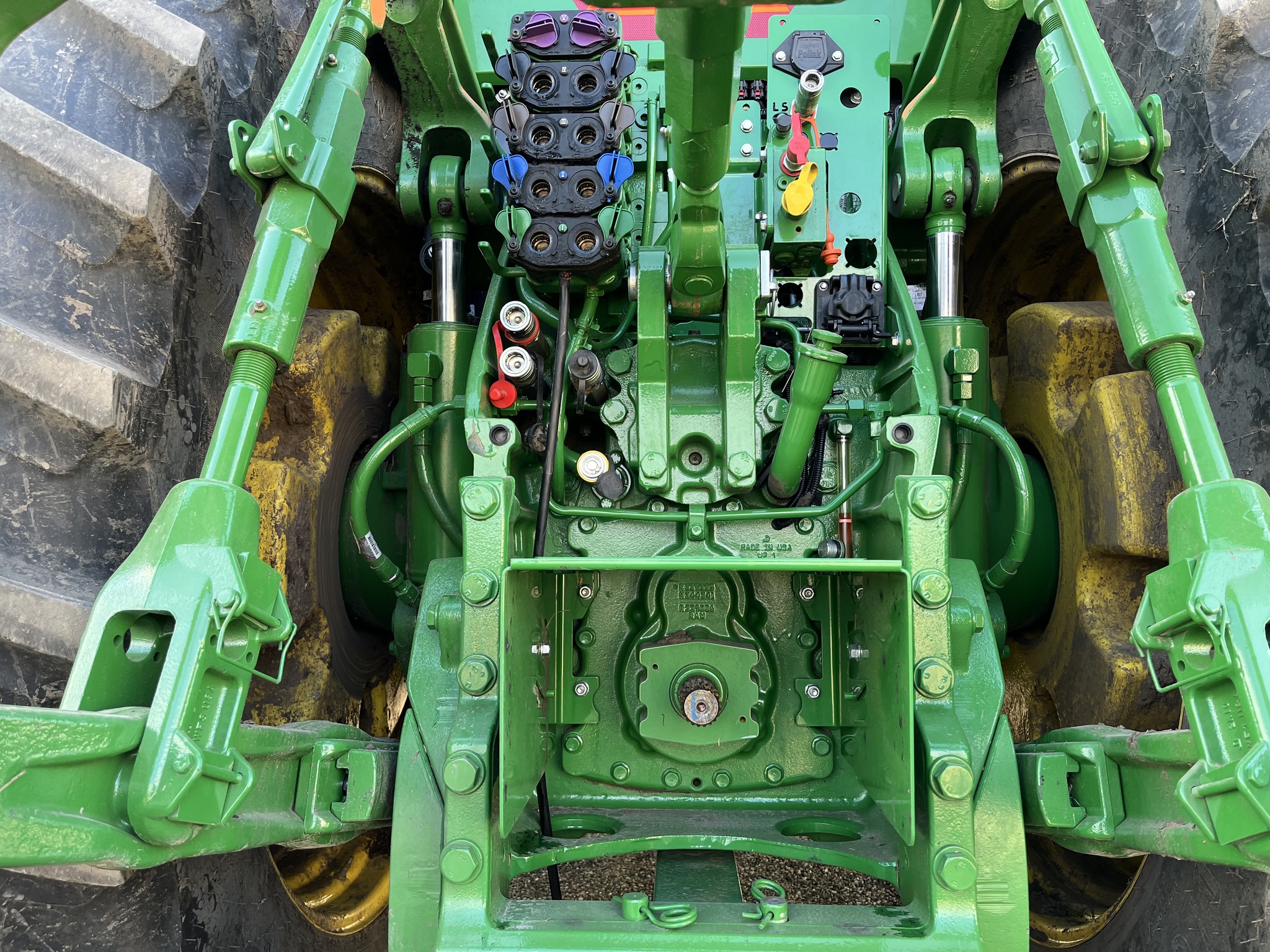 Used John Deere 8R 370 #205254 | Sloan Implement